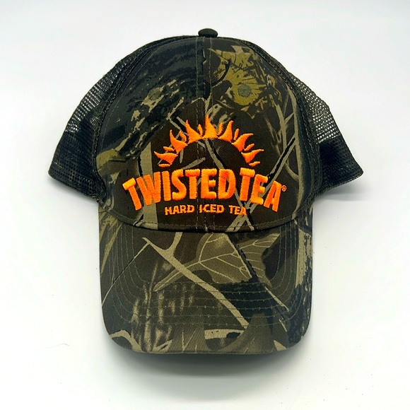 Realtree | Accessories | Real Tree Twisted Tea Hard Iced Tea Camouflage ...
